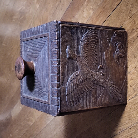 Syracuse Ornamental Company | Accents | Vintage Carved Wooden Humidor ...